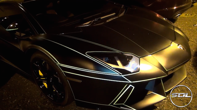 Video: Wrapped Lamborghini Aventador Glows In The Dark! - GTspirit