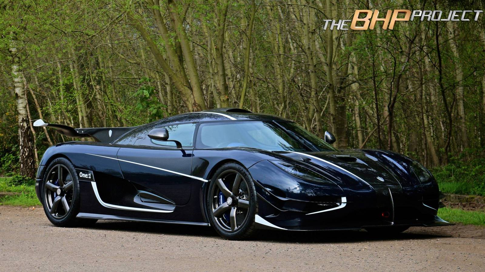 Blue Carbon Koenigsegg One:1 Photoshoot - GTspirit