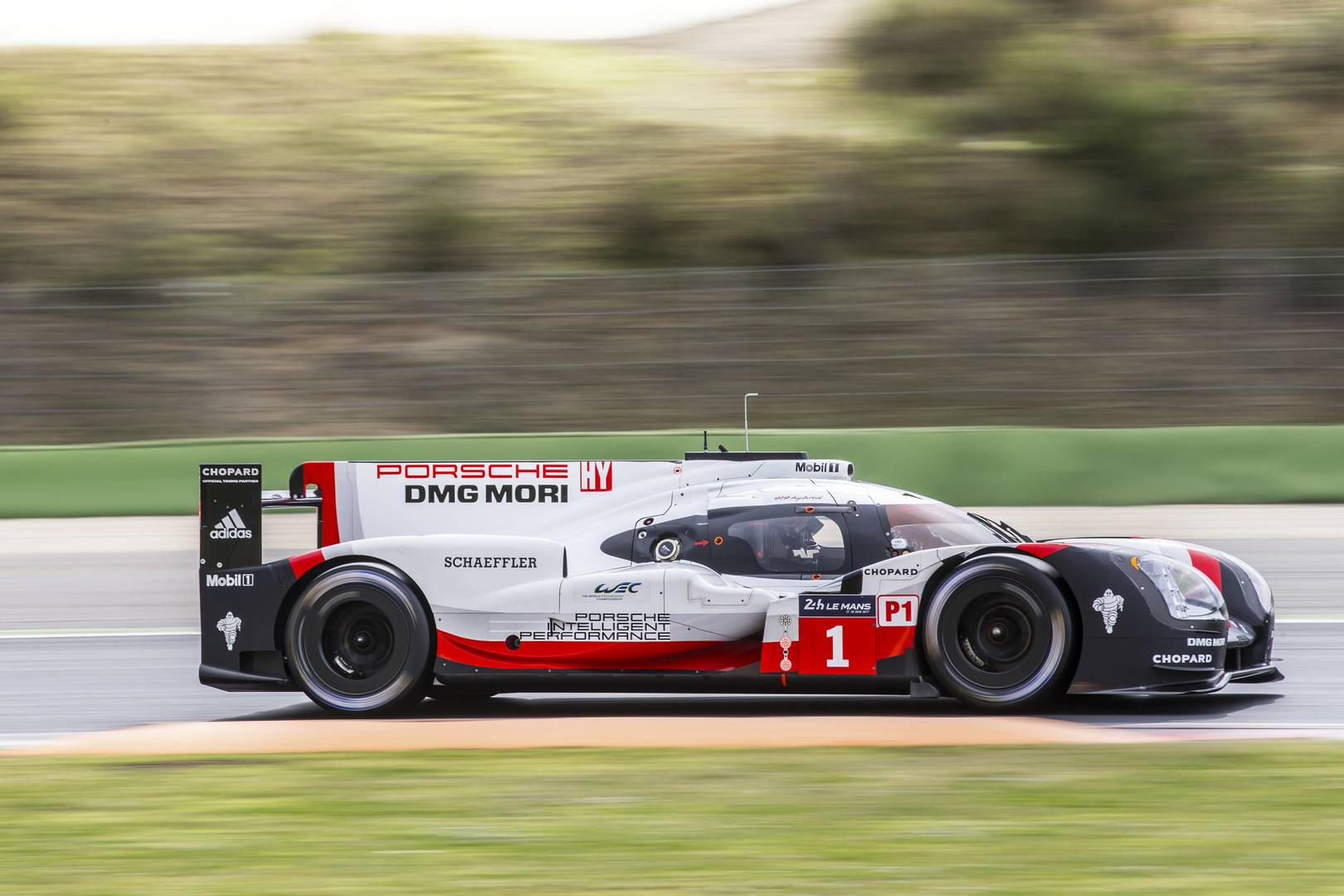 Official: 2017 Porsche 919 Hybrid - GTspirit