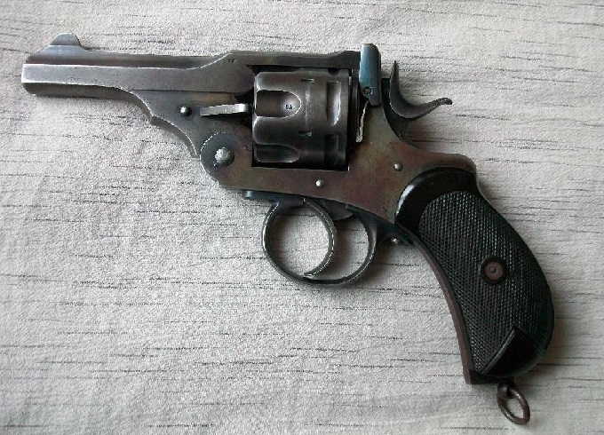 Historical Gun Series : The Webley VI Revolver - Gungoal