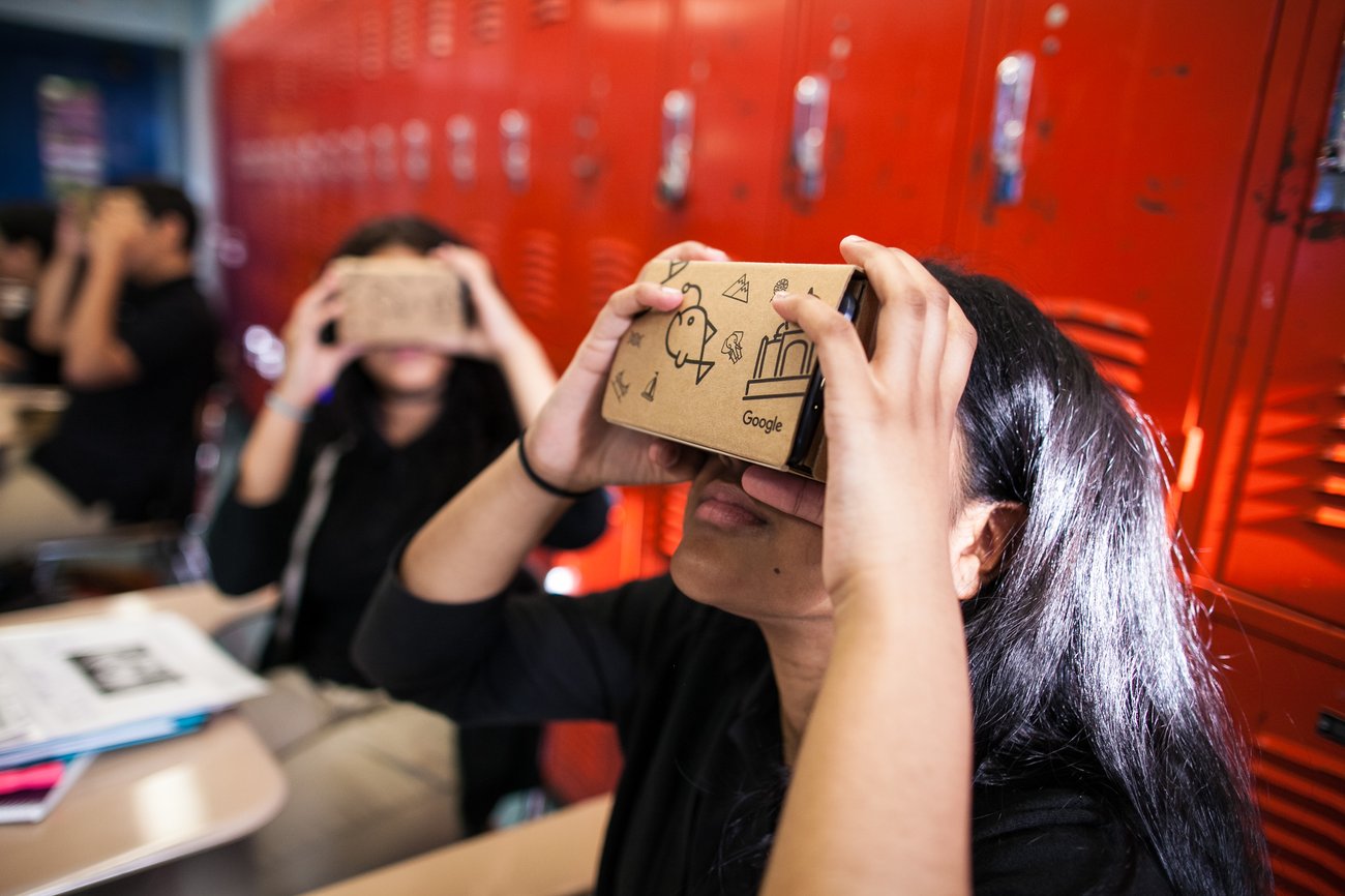 Pioneer new lessons in your classroom with Google Expeditions
