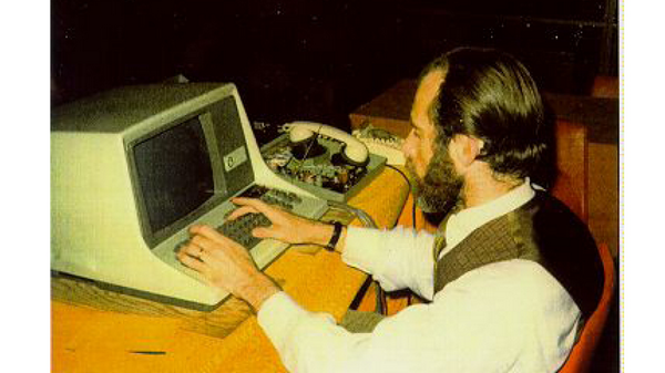 (Cerf)ing the Internet: meet the man who helped build it