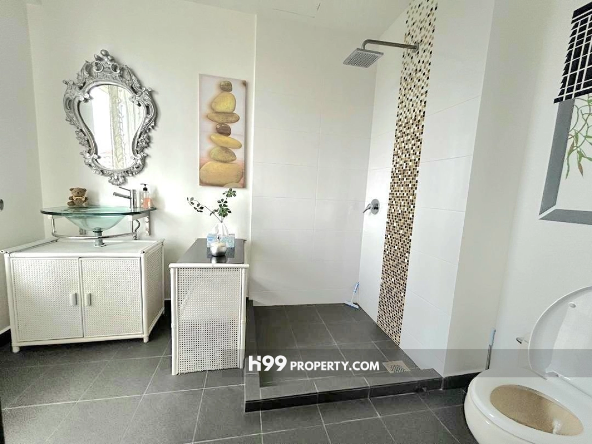 IOI Resort City Puteri Palma Penthouse, Putrajaya Renovated & Fully ...