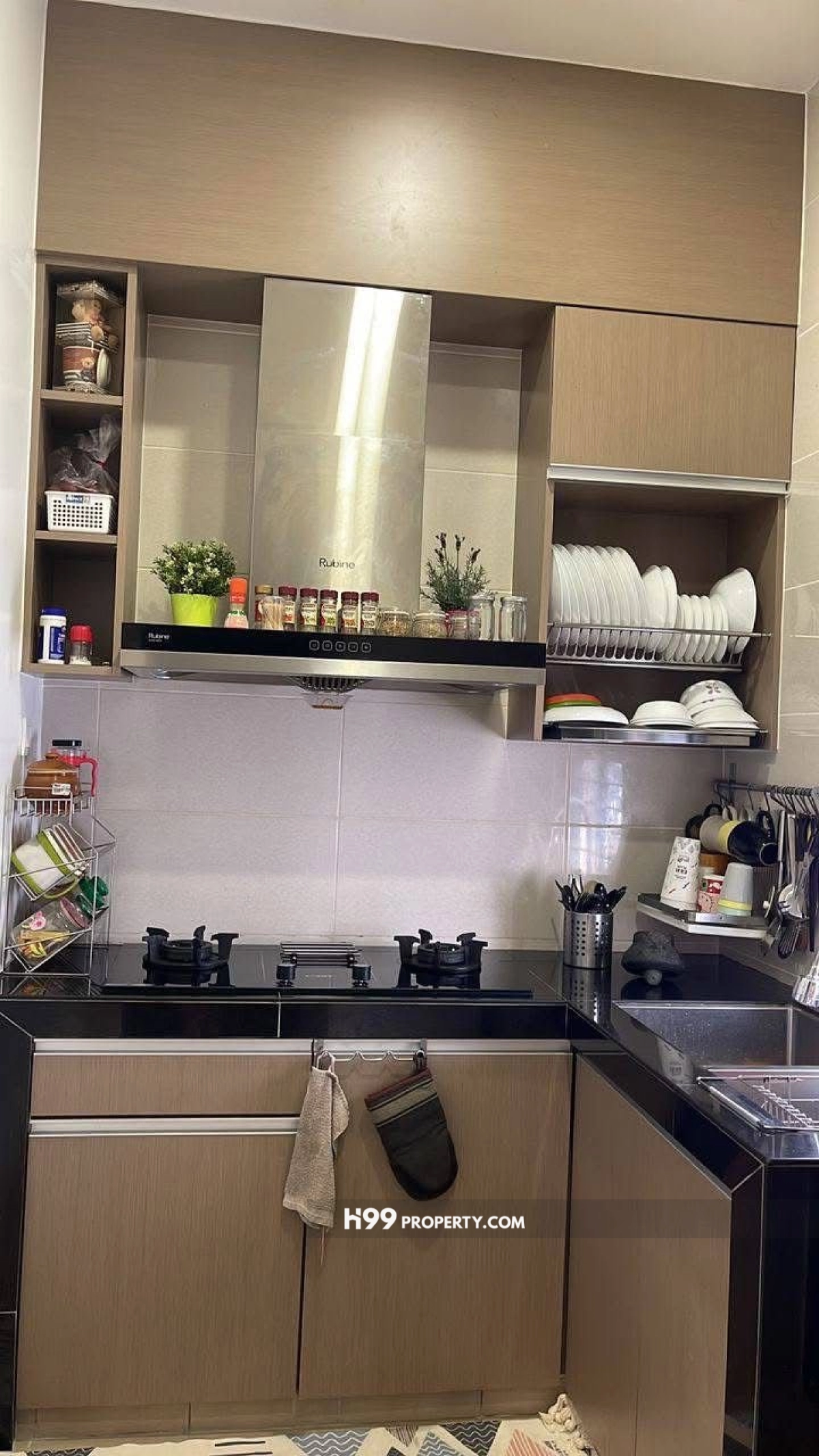 Spacious 2-Storey Terrace, Evira Kota Warisan For Sale - H99PROPERTY.COM