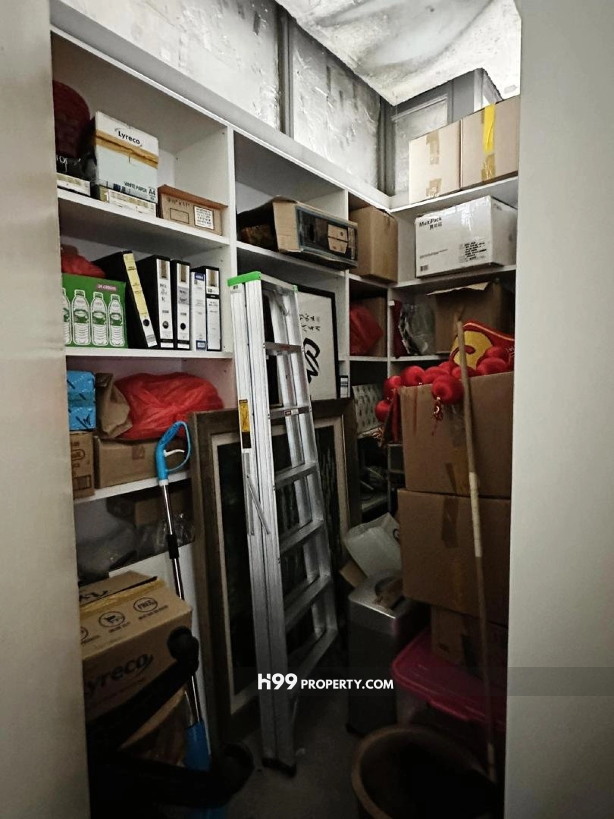 KL Eco City, Menara Pacific (Pillar 8), Boutique Office 3-Furnished ...
