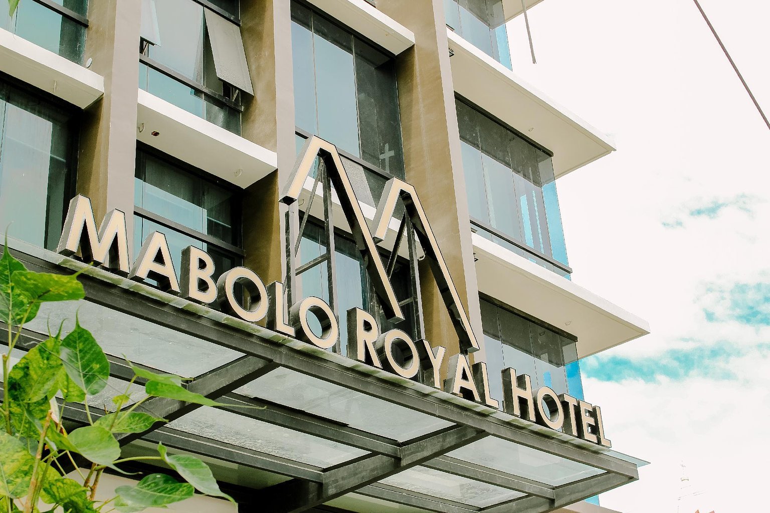 Mabolo Royal Hotel - HafH