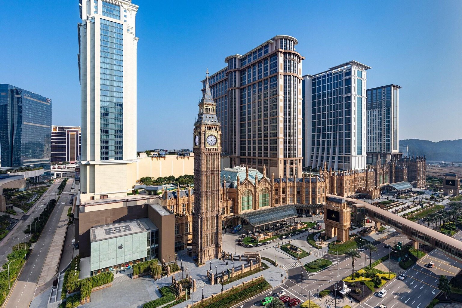 《The St. Regis Macao, Cotai Central》– 宿泊者のリアルな体験談と予約情報｜HafH
