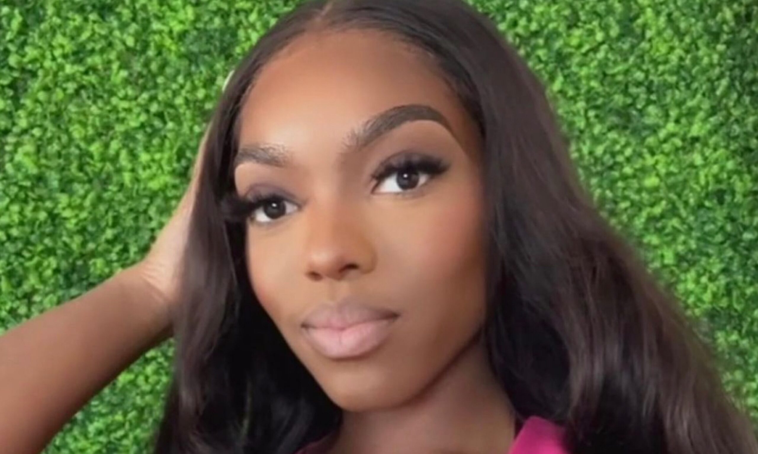 Jada Davis Becomes First Black Woman To Be Crowned ‘Miss Milwaukee ...