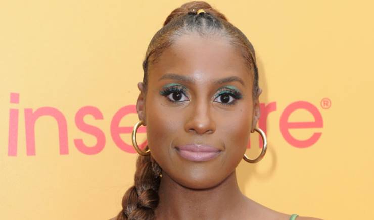 Issa Rae Responds to ‘Baby Bump’ Video, Slams Rumors She’s Expecting ...