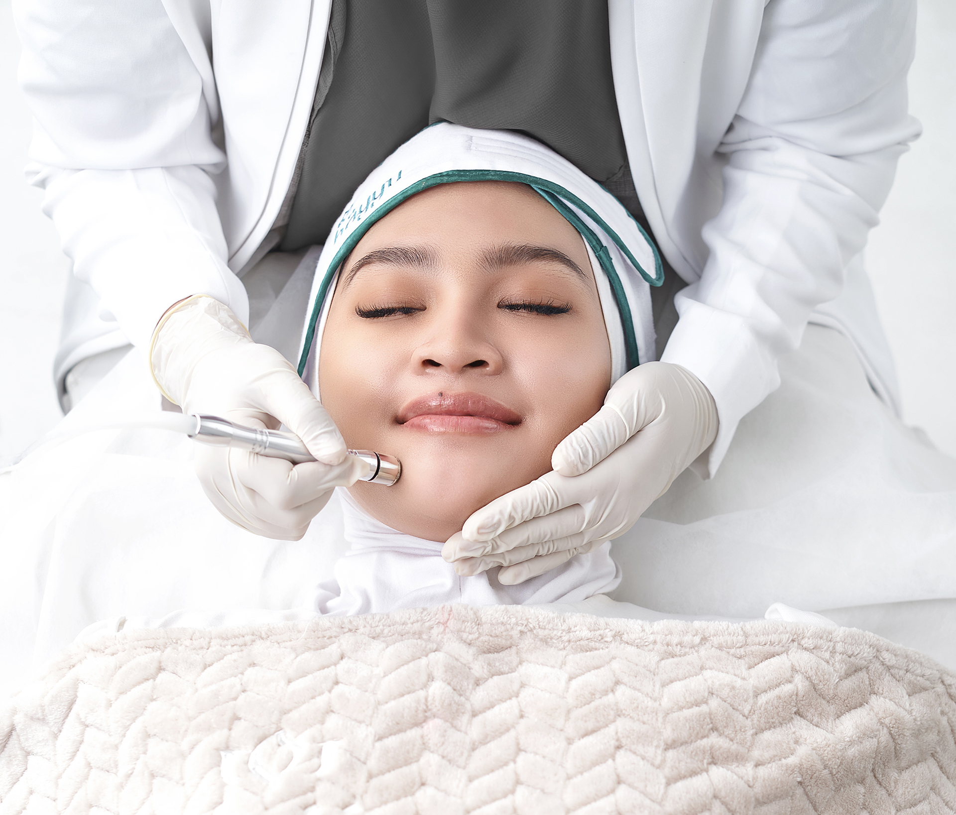 DIAMOND INFUSION PEEL | HAYYU Skin Clinic