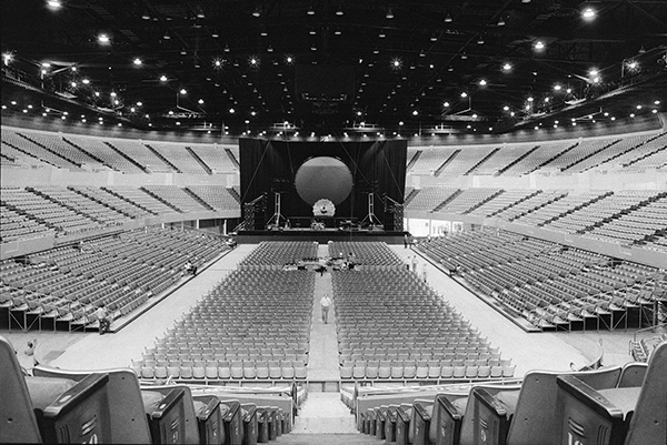 Pink Floyd "Live from the Los Angeles Sports Arena" 1975 Remastered 2CD ...