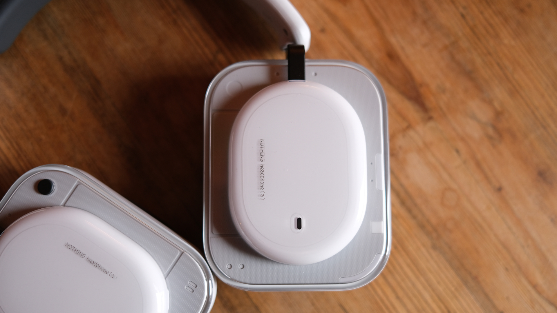 JBL Challenges Sony and Bose With New Flagship Noise-Cancelling ...