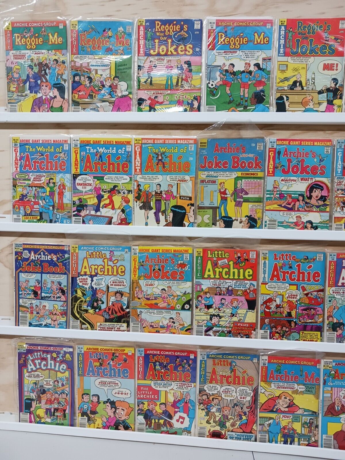Vintage Lot of 91 Archie series comics - Archie Mad House Comics Betty ...