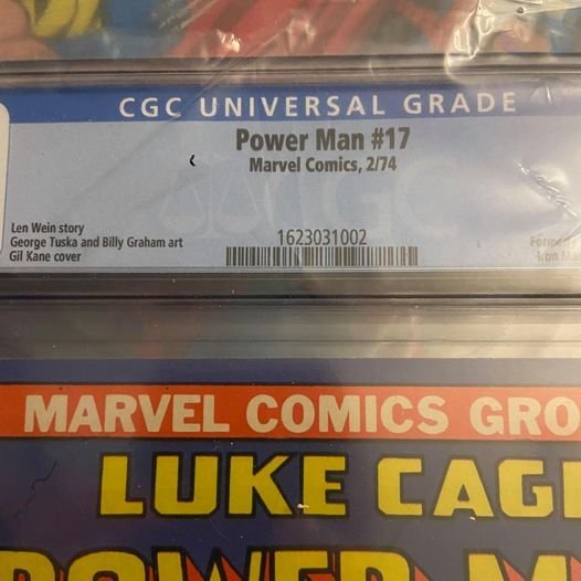 Luke Cage, Power MAN 17 CGC Graded 8.5 VS Iron MAN | Comic Books ...