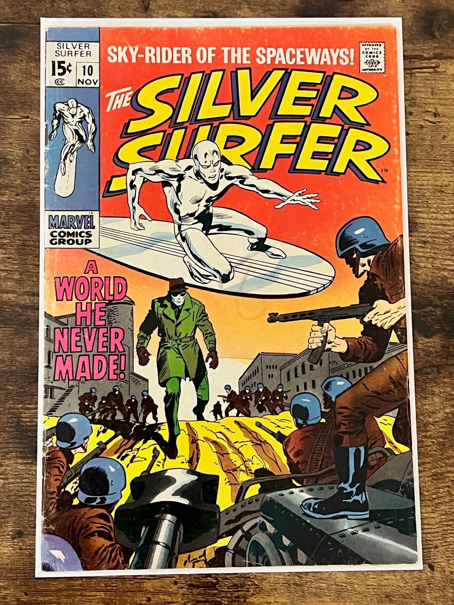 The Silver Surfer #10 (1969). VG+. 1st app of Yarro Gort. Discounted ...