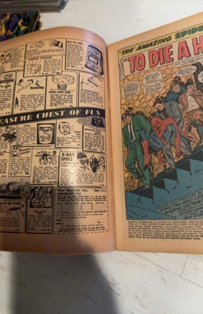 The Amazing Spider-Man #52 (1967)to die a hero - heavy foxing/Browning ...