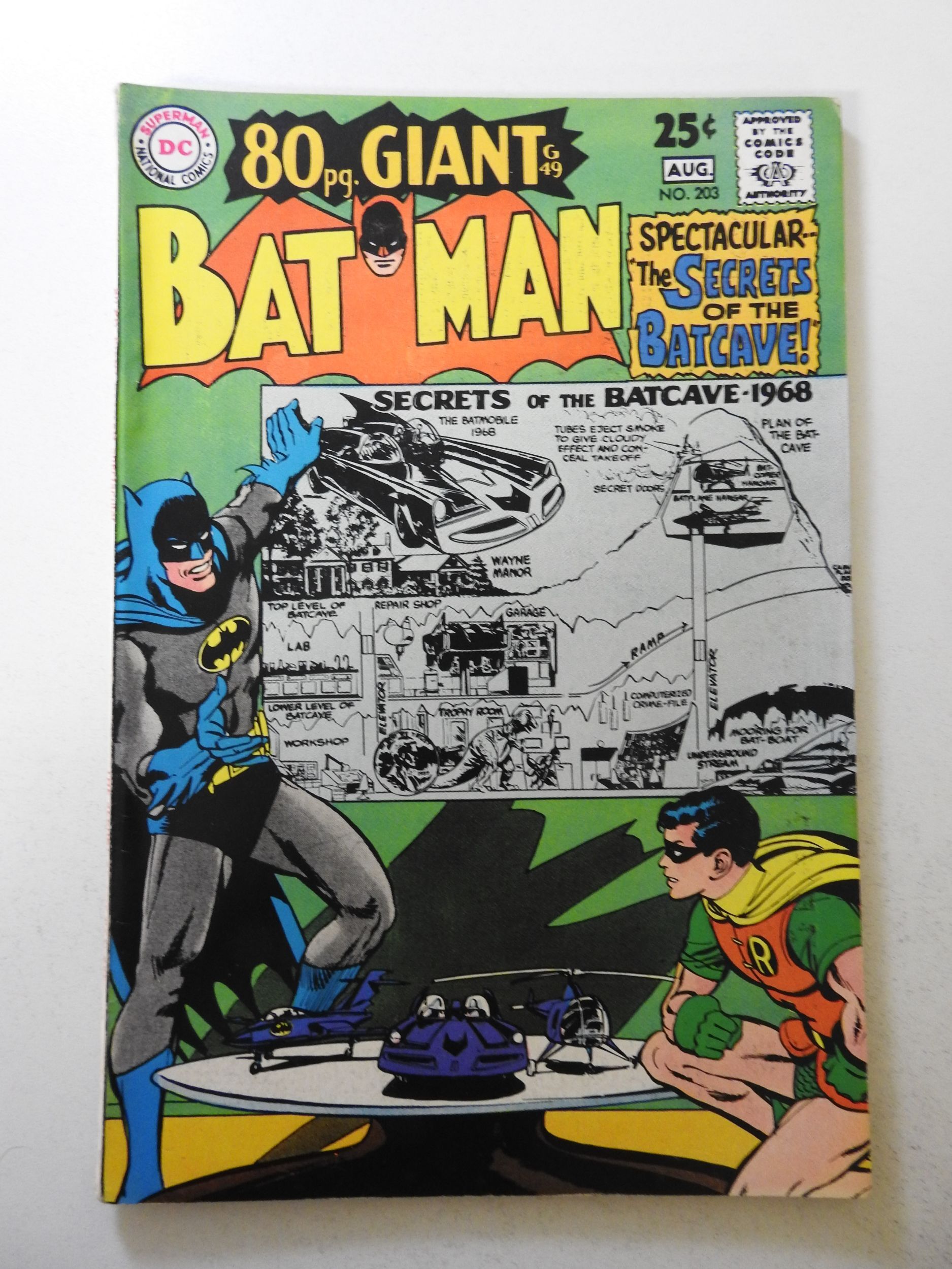 Batman #203 (1968) VG+ Condition 1 in spine split | Comic Books ...