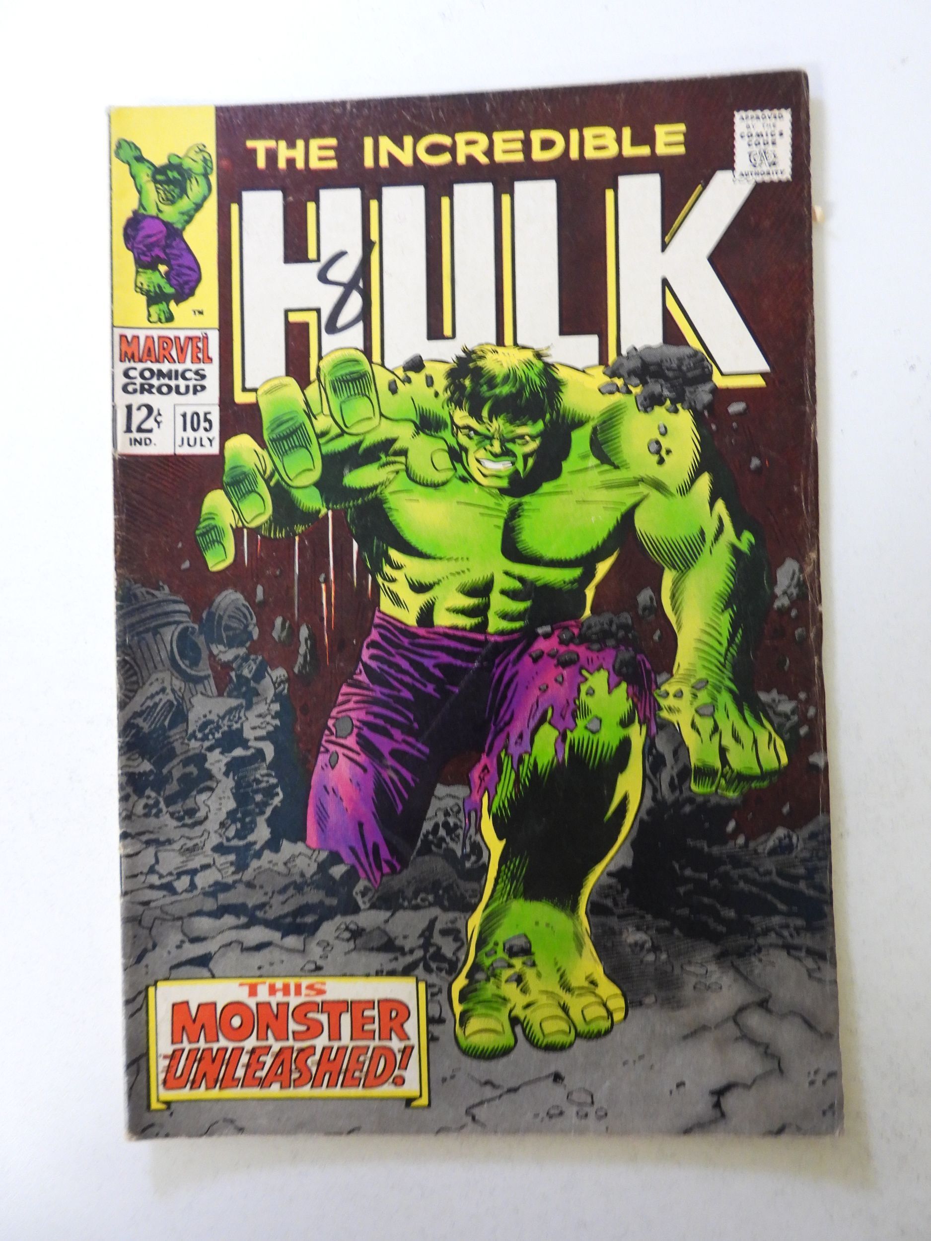 The Incredible Hulk #105 (1968) VG/FN condition "ink front cover ...
