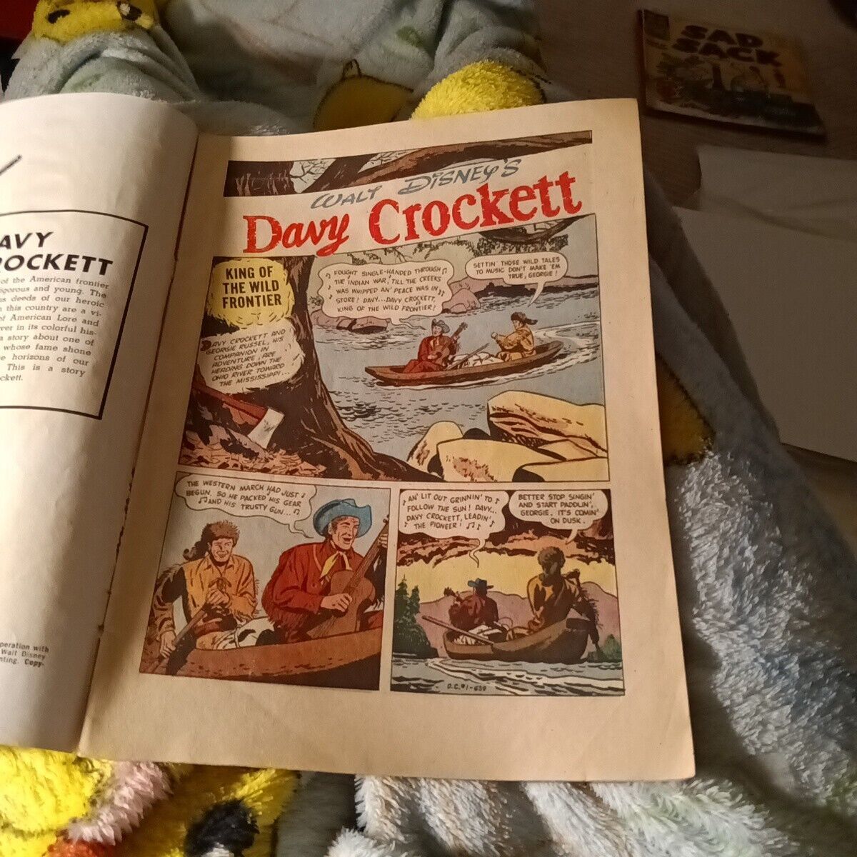 Davy Crockett King of the Wild Frontier #1 Gold KEY Fess Parker Photo ...