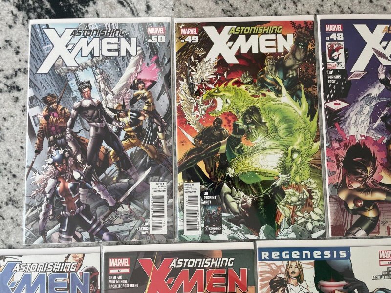 7 Astonishing X-Men Marvel Comic Books 44 45 46 47 48 49 50 NM ...