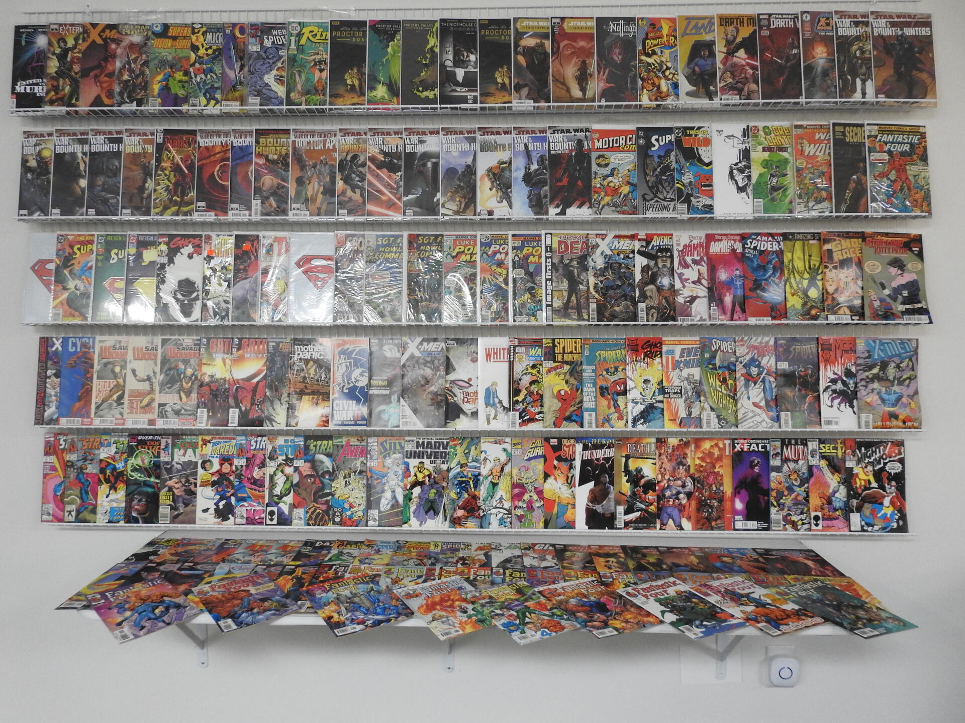Huge Lot of 160+ Comics W/ Star Wars, Fantastic Four, Superman Avg VF ...