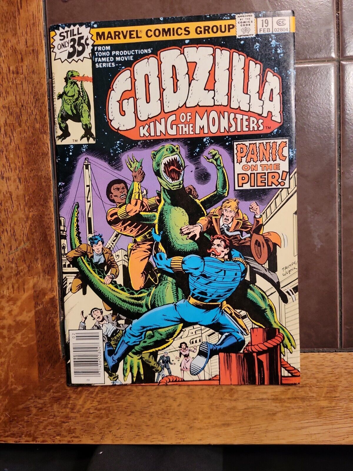 Godzilla #19 1978 King of the Mountain NM- or better (see pictures ...