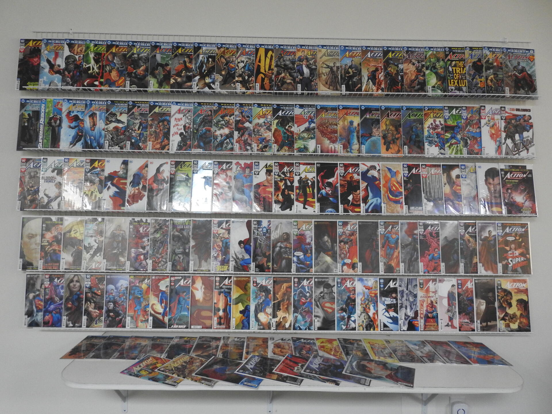 Huge Lot 140+ All Action Comics!! Variants throughout this box ...