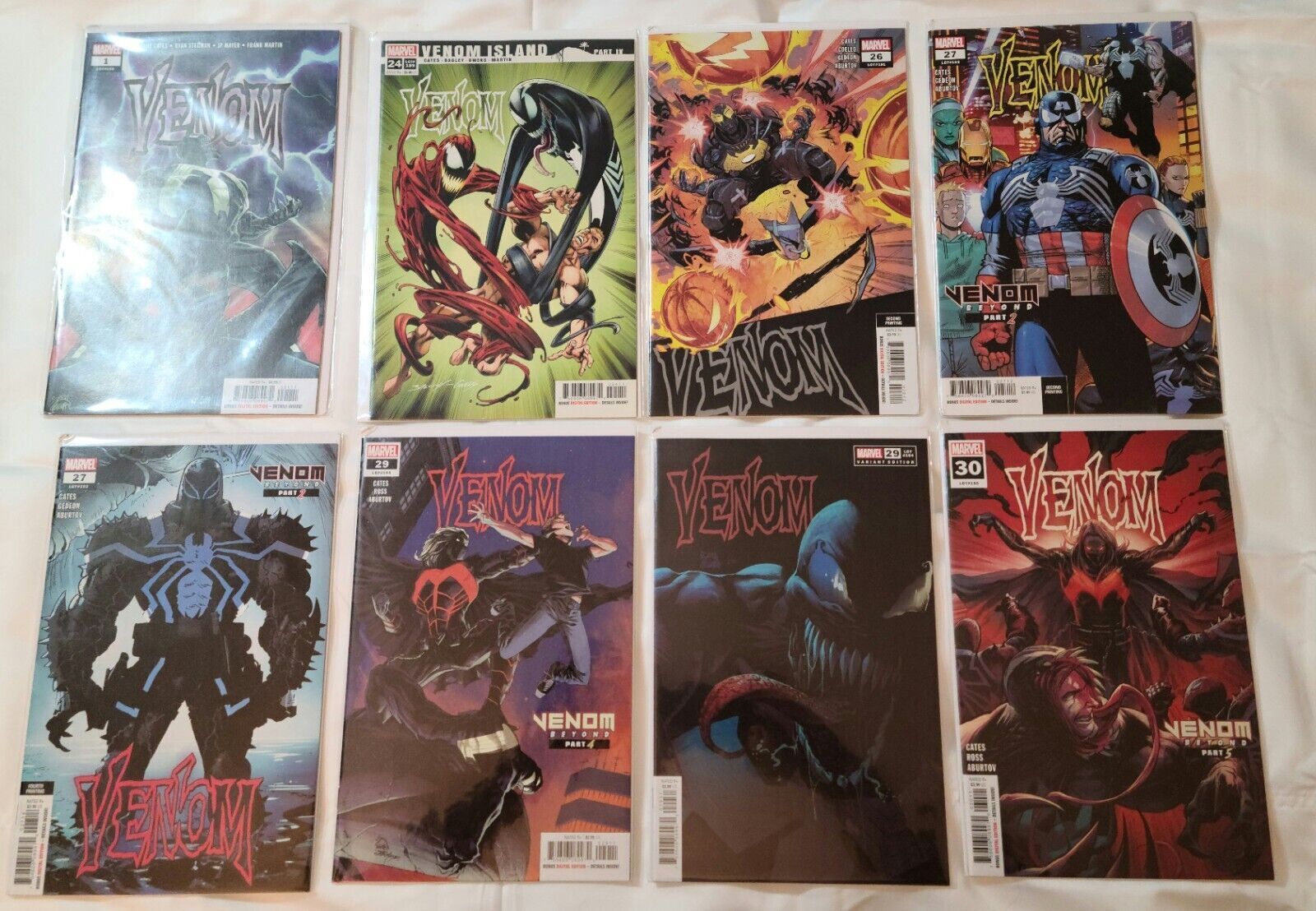 Venom Comic Lot of 8, Vol. 4, #1, 24, 26, 27 (2 Variants) 29 (2 ...