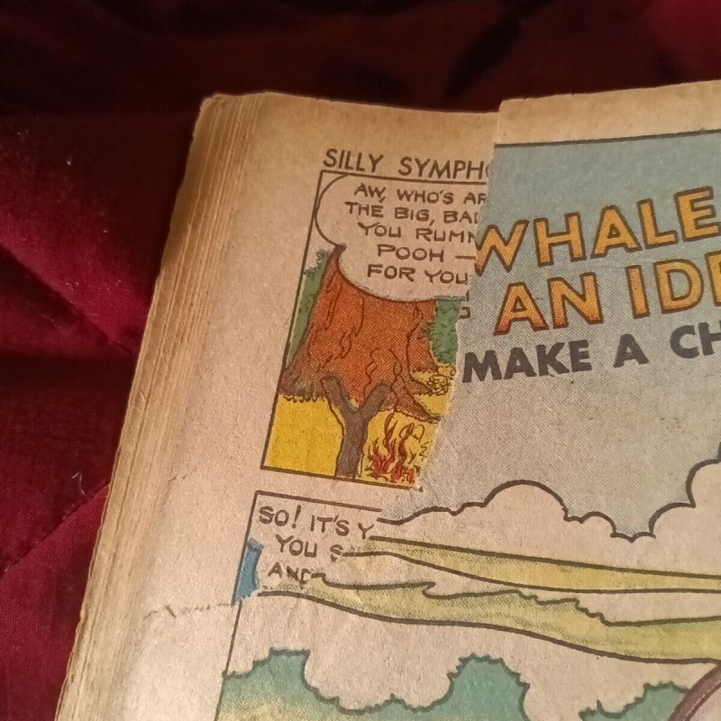 Walt Disney's Comics and Stories #10 dell 1941 ww2 era mickey mouse ...