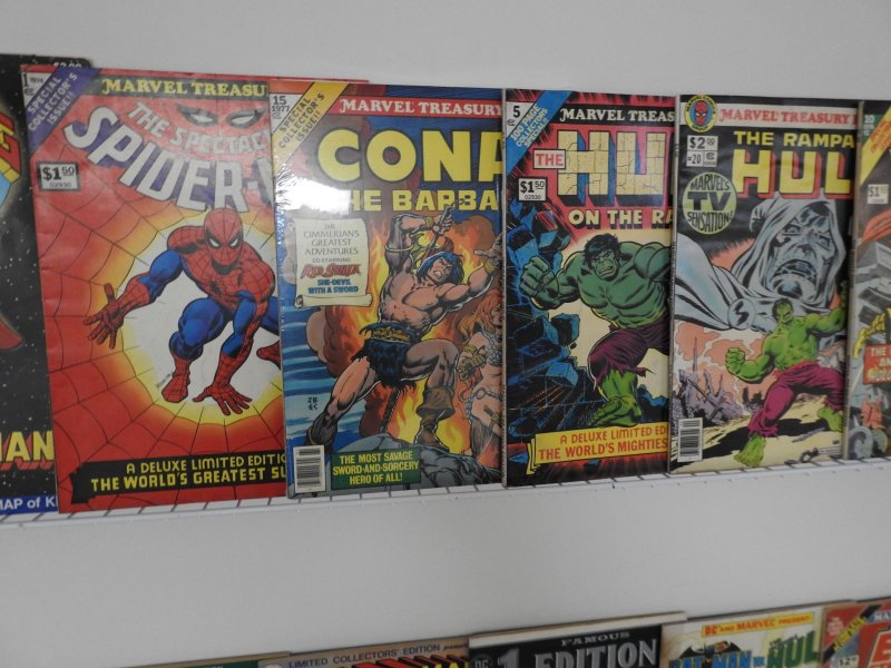Huge Lot 32 Vintage Treasury Sized Comics!! Avg VG/Fine Condition ...