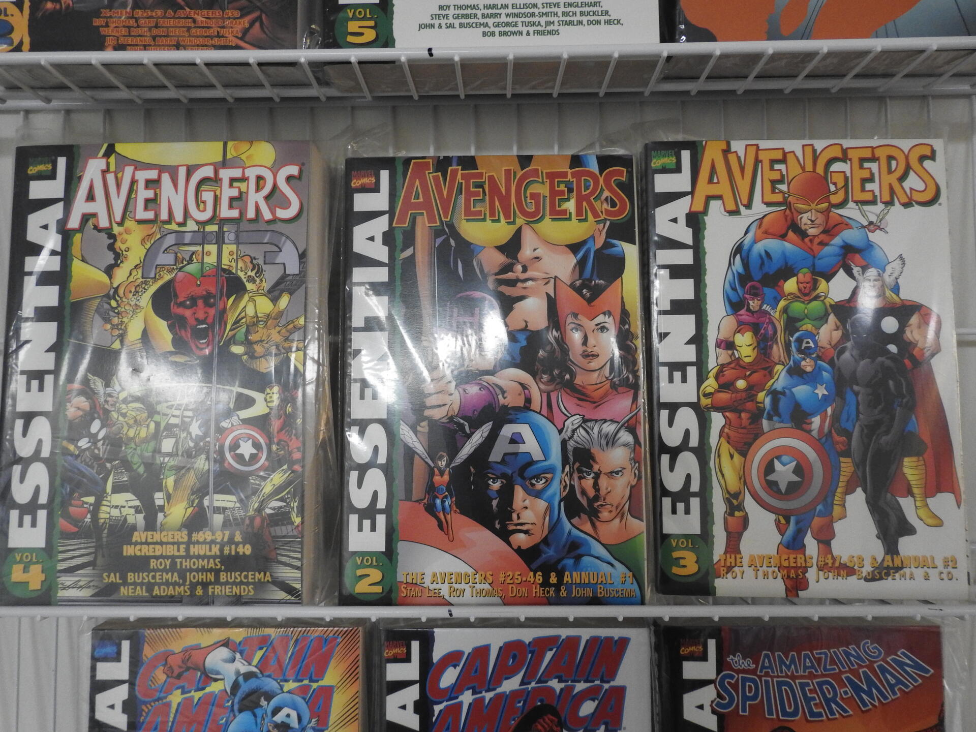 Huge Lot 12 Essentials TPB's W/ Avengers, Classic X-Men, Defenders+ Avg ...