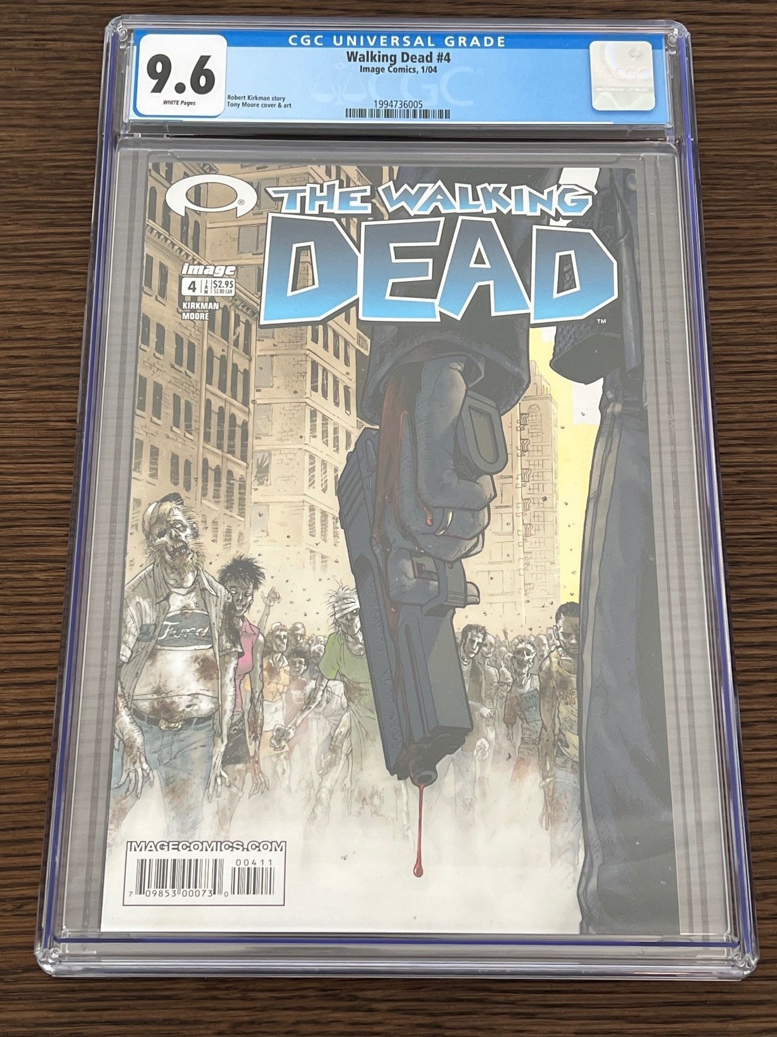 The Walking Dead #4 (2004). 9.6, CGC #1994736005. | Comic Books ...