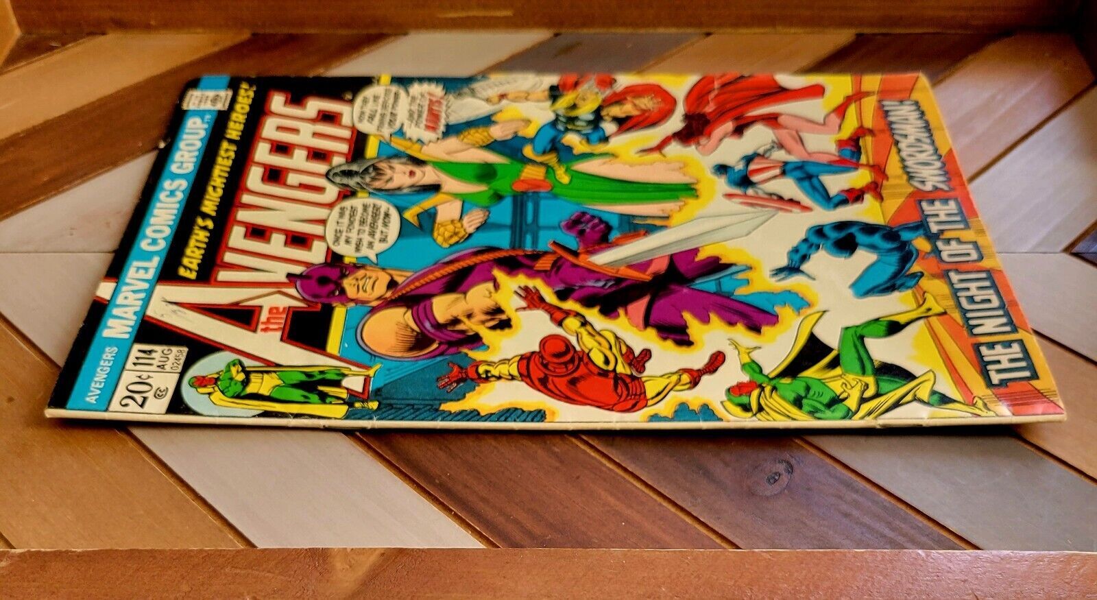 AVENGERS #114 VG+ (Marvel 1973) 2nd app & first cover for MANTIS ...