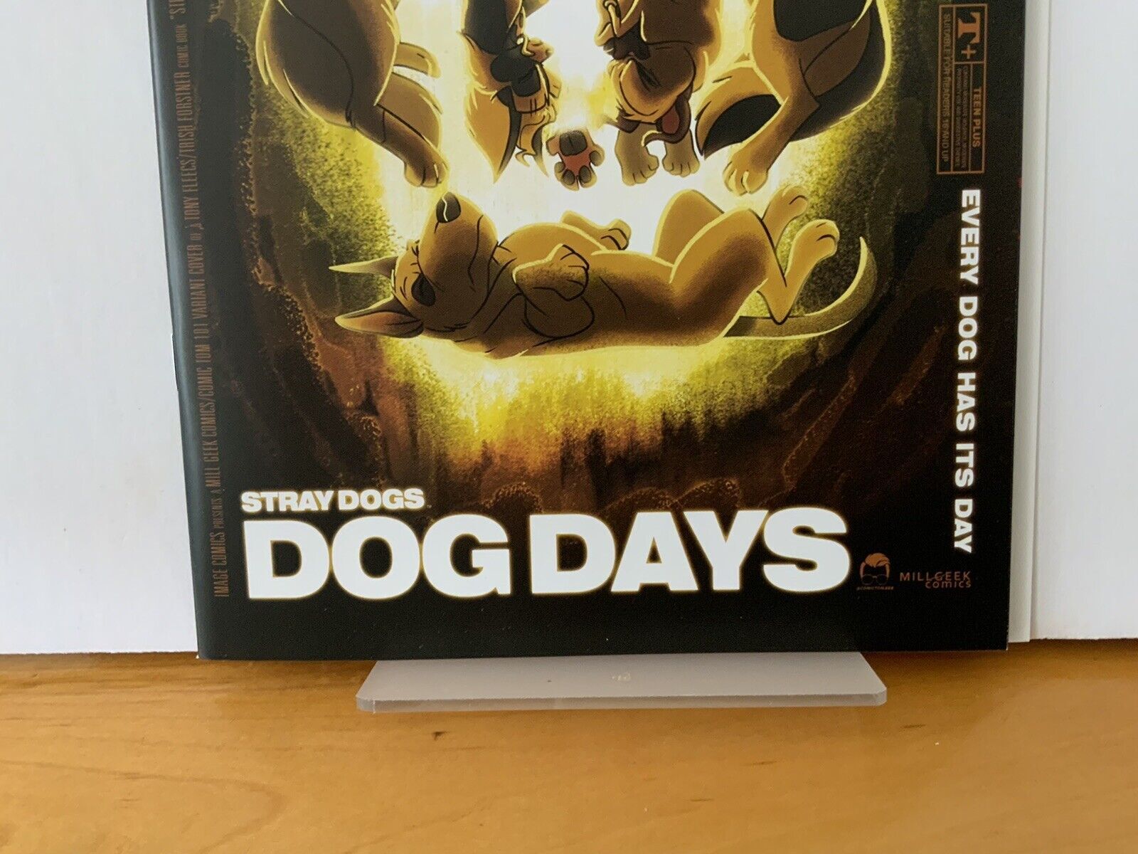 Stray Dogs: Dog Days #2 ComicTom101 MMC Exclusive/ Image Comic/ Descent ...