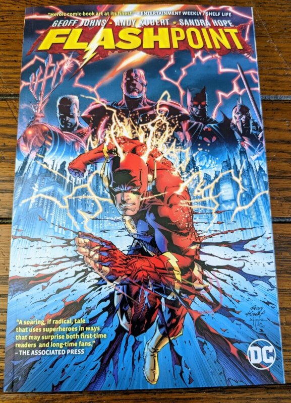 Flashpoint by Geoff Johns TPB NM 1st print DC COMICS 2011 Out Of Print 9781401233372 ...