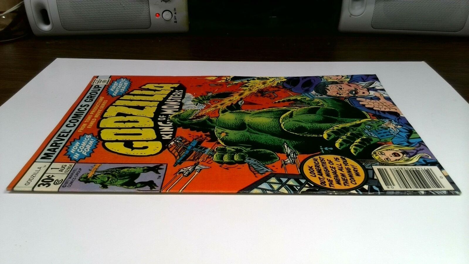 GODZILLA #1 first Marvel App. 1977 Trimpe Jimmy Woo SHEILD Nick Fury ...