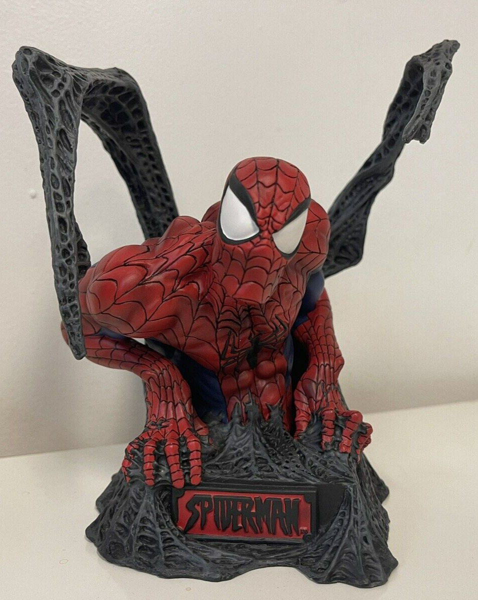 Diamond Select Marvel Universe Spider-Man Bust Statue Eli Livinston ...