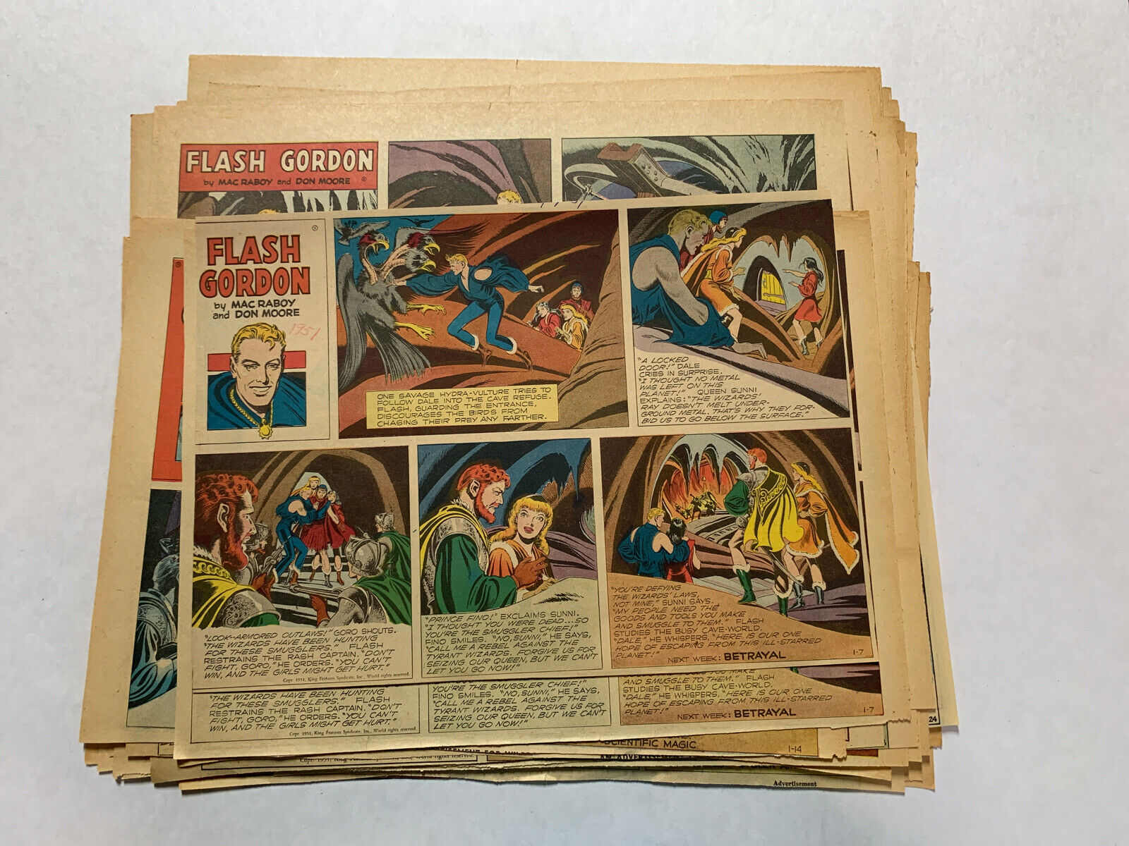 Flash Gordon’s 1951 Tabloid Color Newspaper Sundays Lot Of 30 | Comic ...