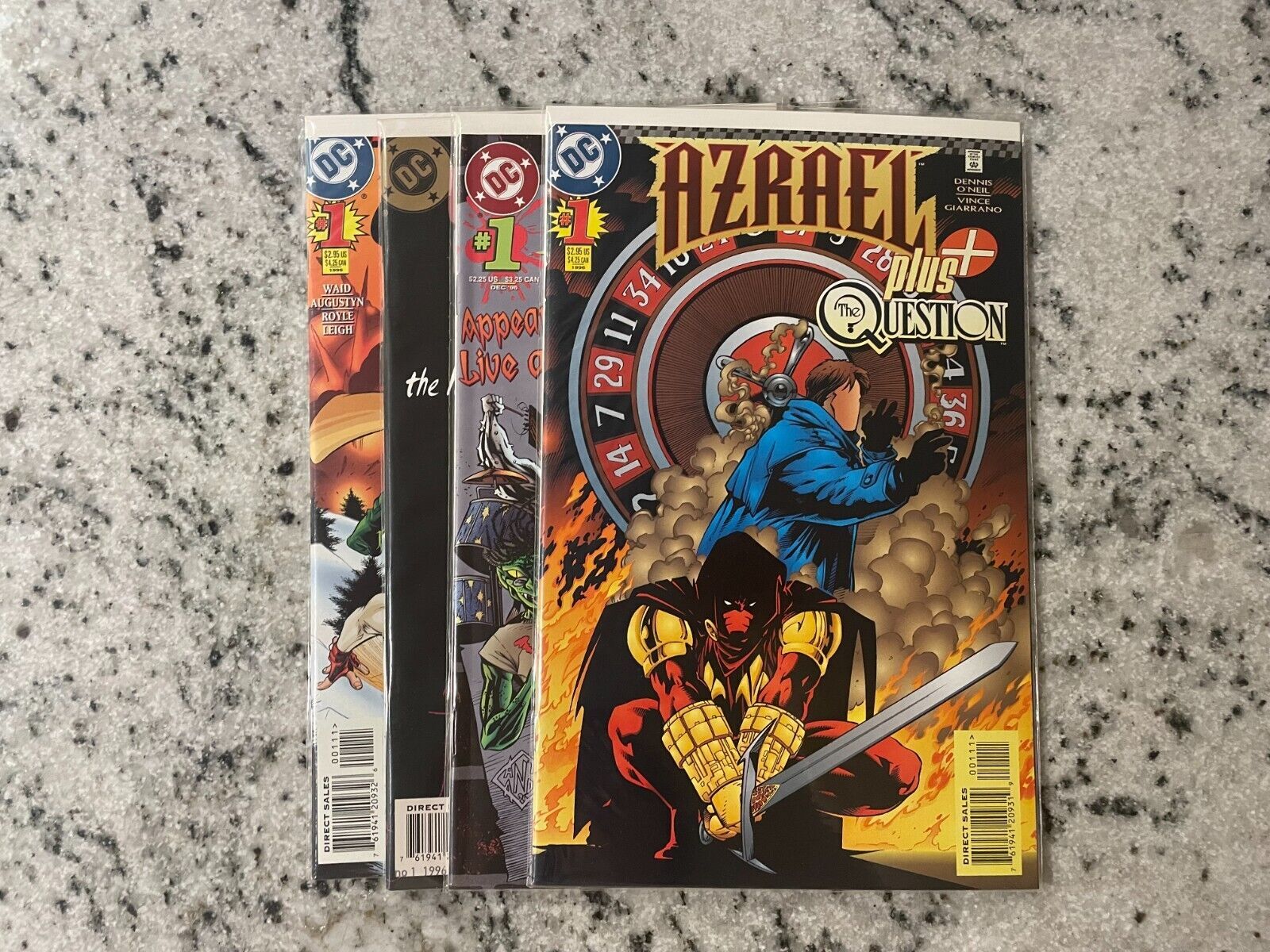 4 Comics Azrael # 1 + Scare Tactics # 1 + Batman Innocents 1 + Robin ...