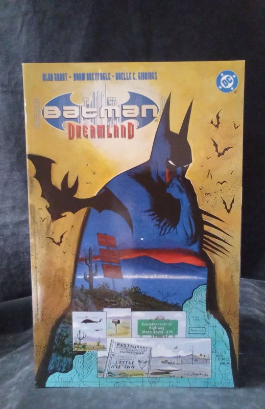 Batman: Dreamland (2000) | Comic Books - Modern Age, DC Comics / HipComic