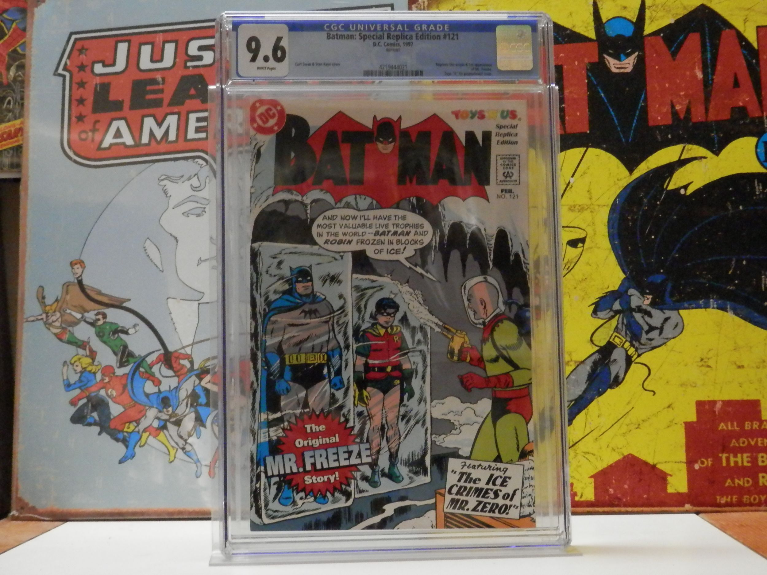 Batman #121 (Facsimile) (9.6) (Reprints 1st app. Mr. Freeze) | Comic ...