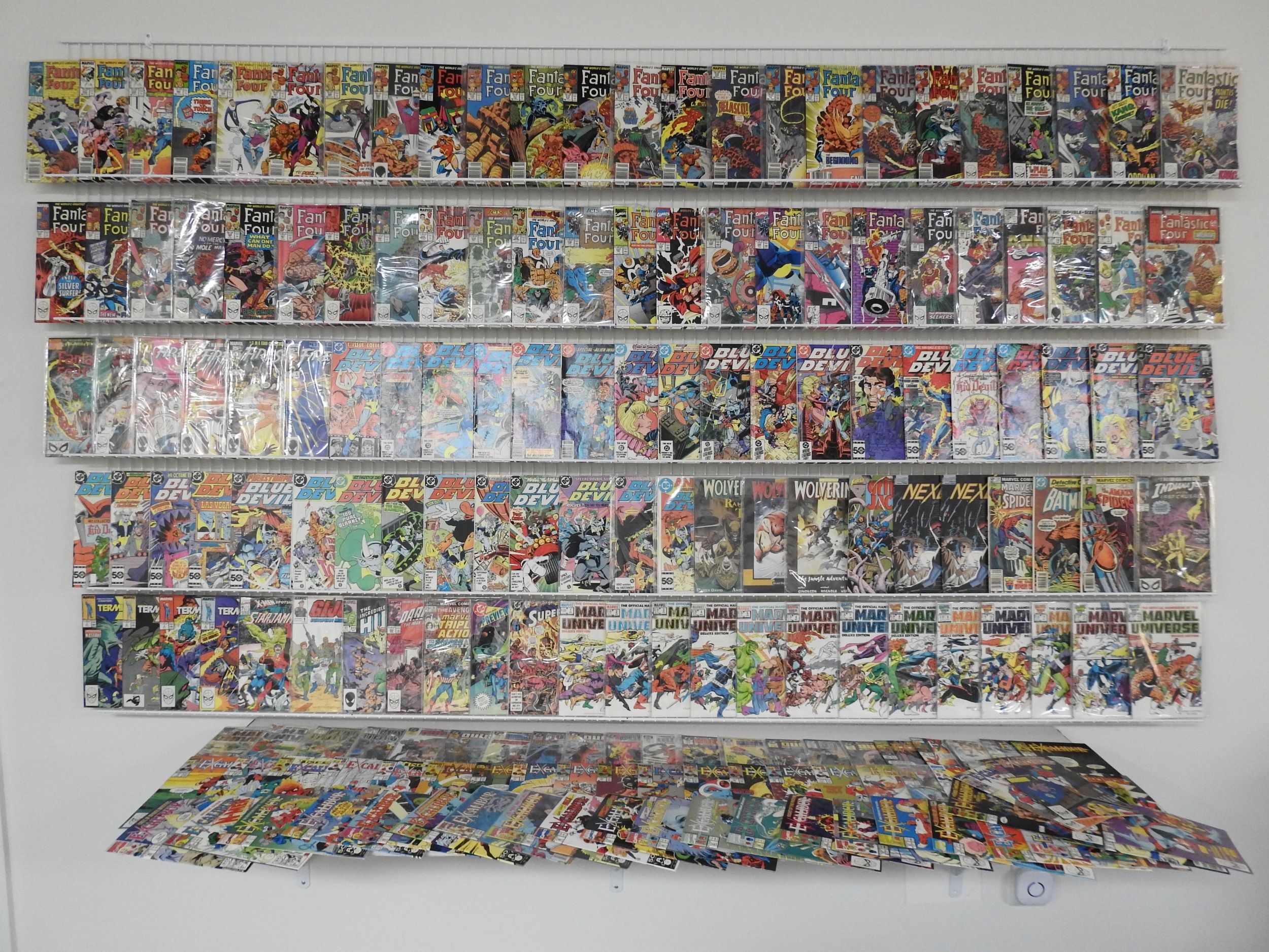 Huge Lot 180+ Comics W/ Fantastic Four, Blue Devil, Wolverine, +More ...