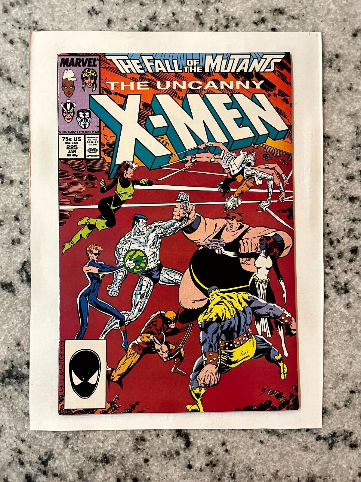 Uncanny X-Men # 225 NM Marvel Comic Book Wolverine Storm Cyclops Beast ...