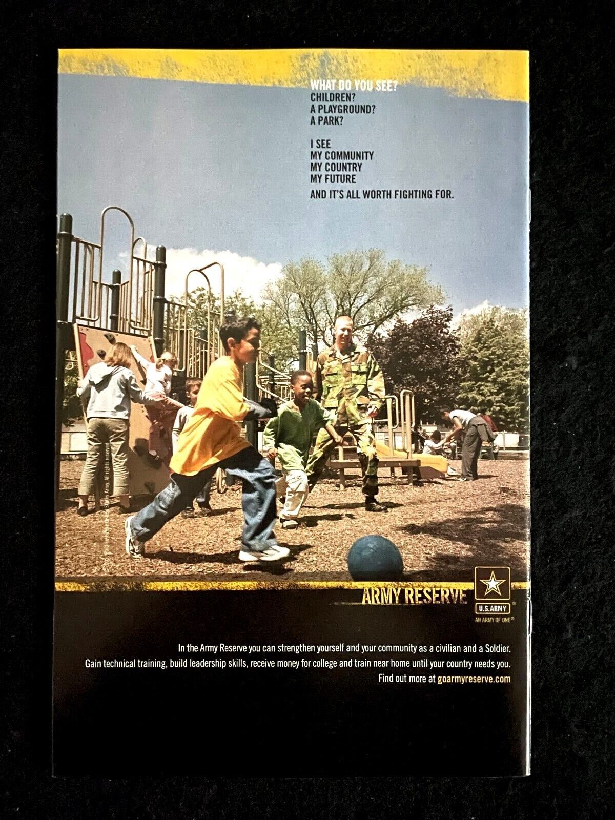 Batgirl #69 2005 - HIGH GRADE First cameo appearance of Lazara (Mrs ...