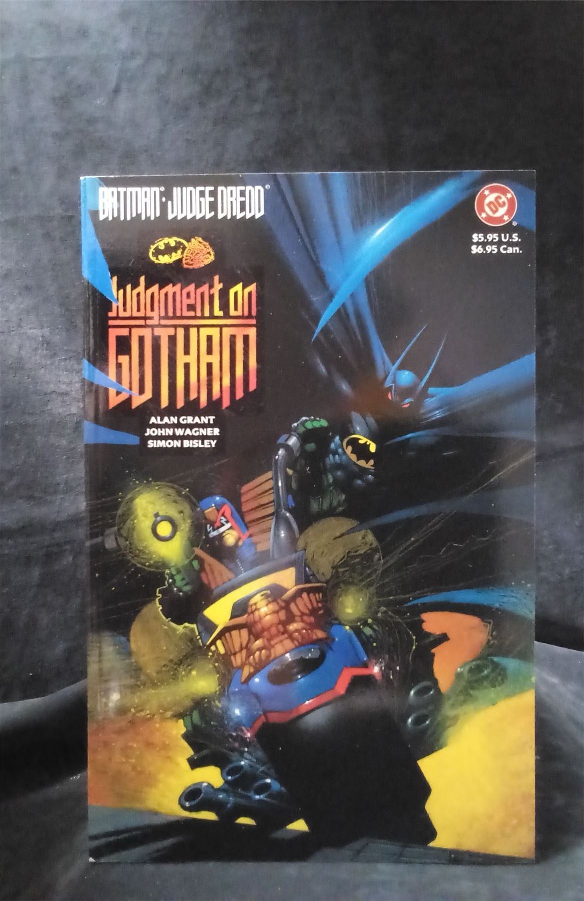 Batman/Judge Dredd: Judgment on Gotham 1992 DC Comics Comic Book ...