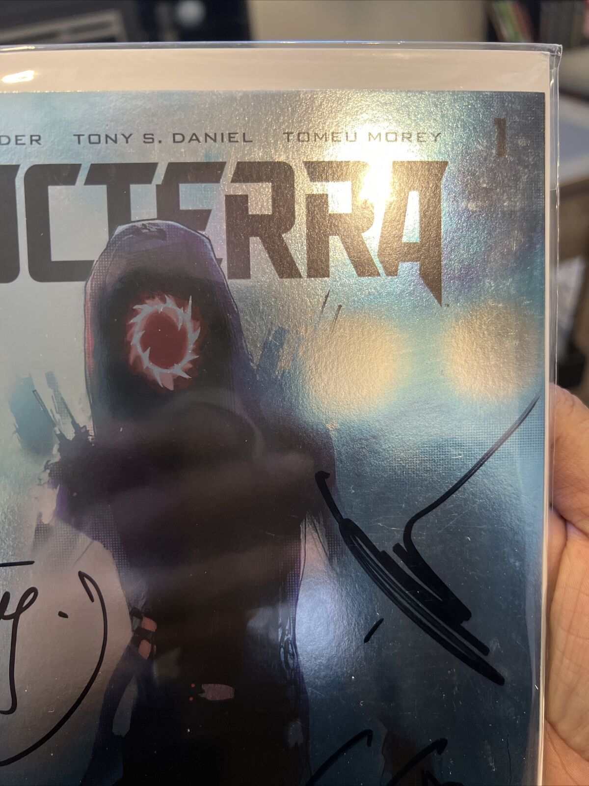 Nocterra 1 Jock Variant Signed by Scott Snyder, Jock And Tony Daniel At ...