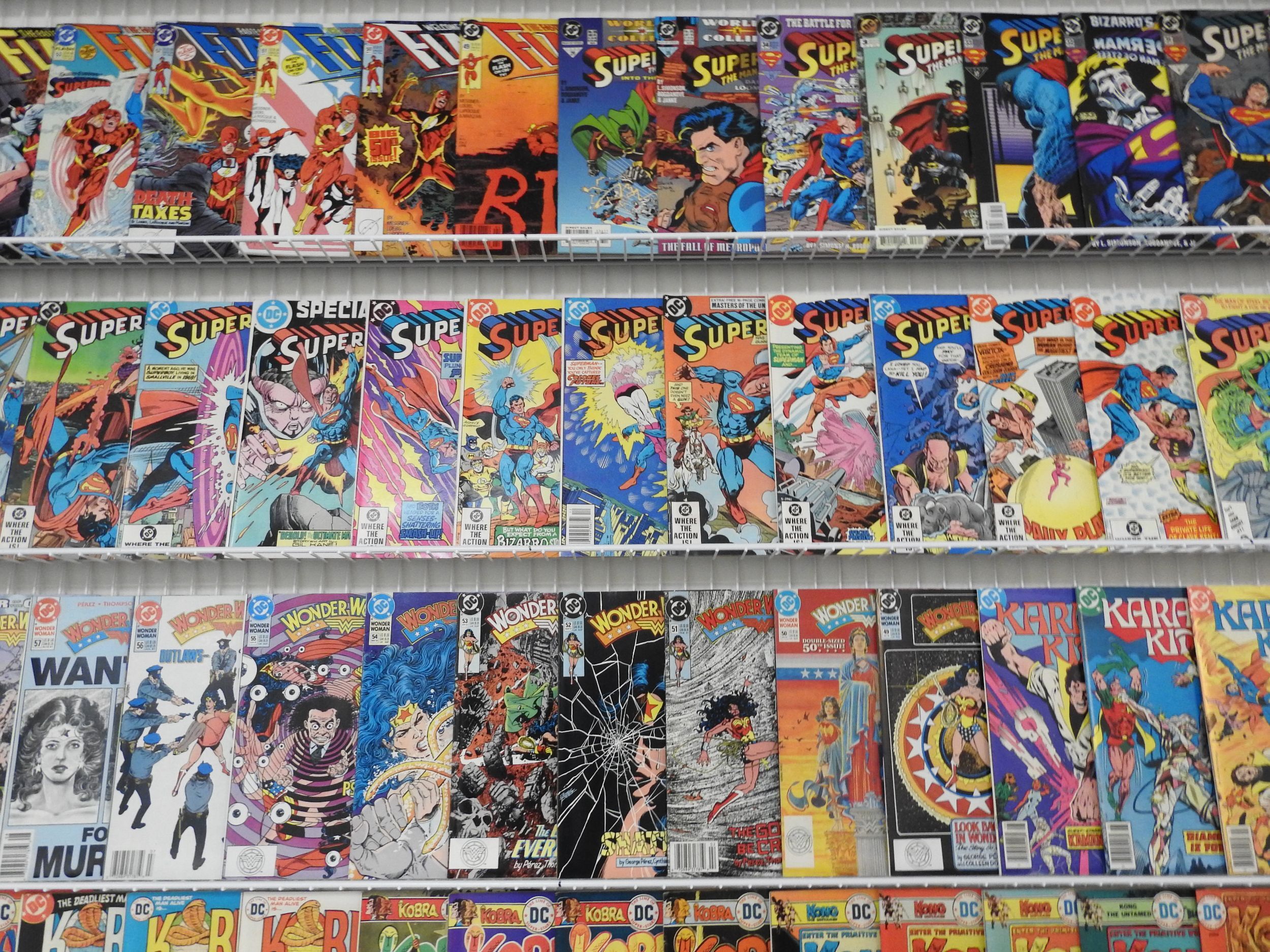 Huge Lot 200+ Comics W/ Flash, Wonder Woman, Superman+ Avg VF ...