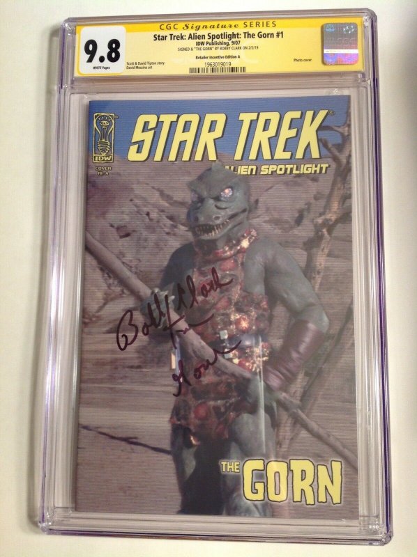 CGC 9.8 SS Star Trek: Alien Spotlight: The Gorn #1 variant signed by ...