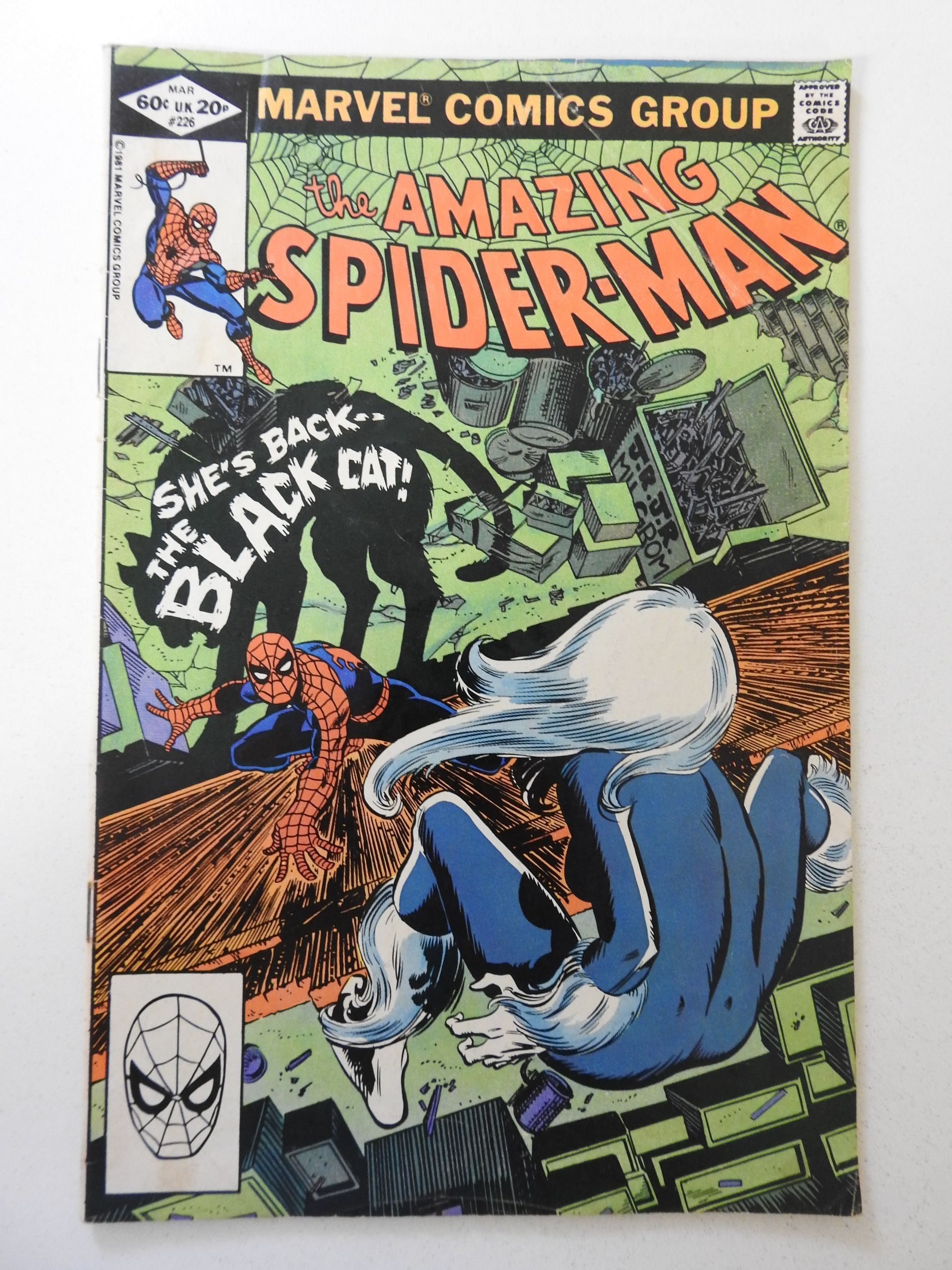 The Amazing Spider-Man #226 (1982) VG- Condition moisture wrinkle ...