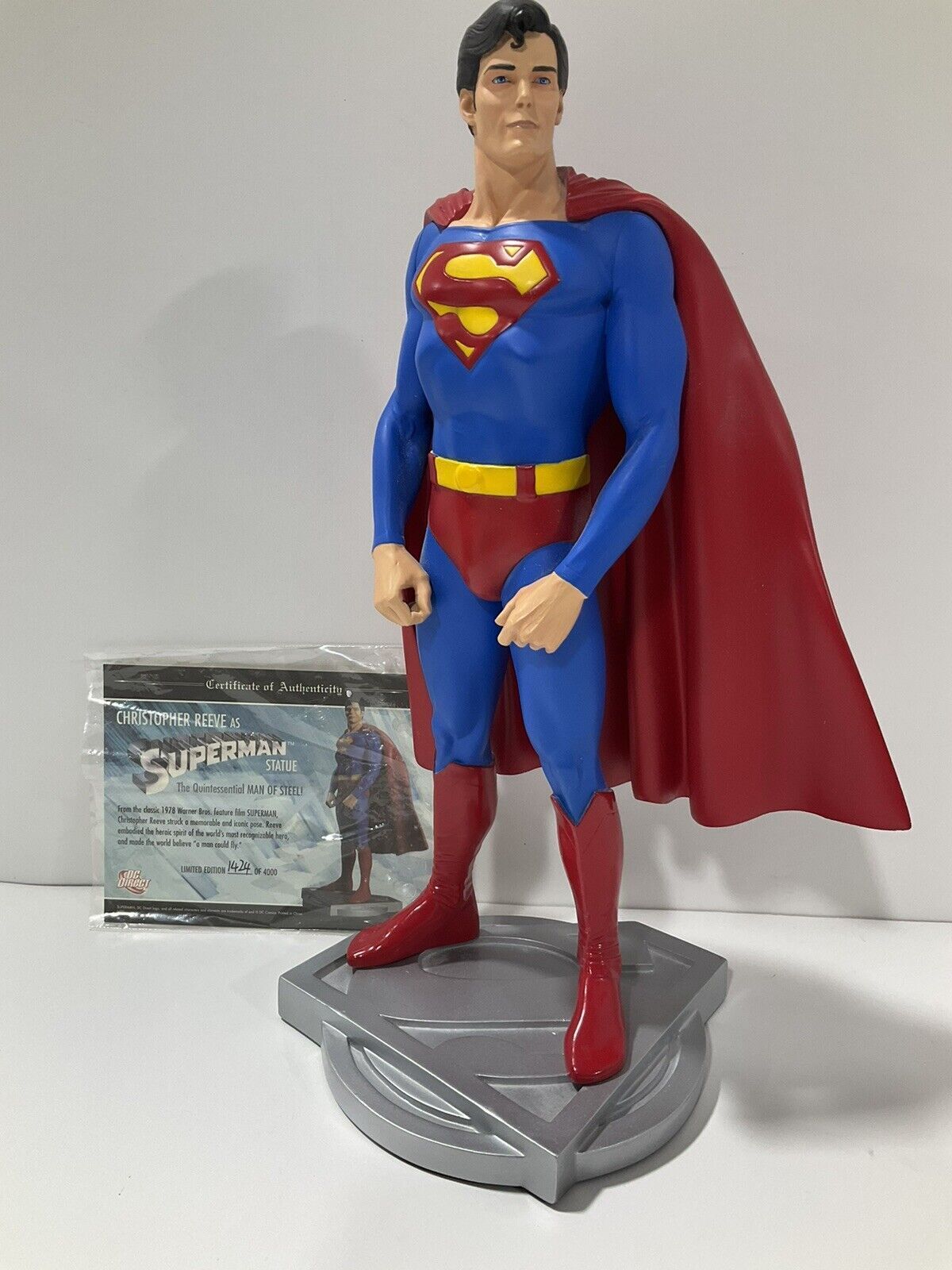 Christopher Reeve as Superman Statue Limited 1424/4000 W/BOX DC Direct ...